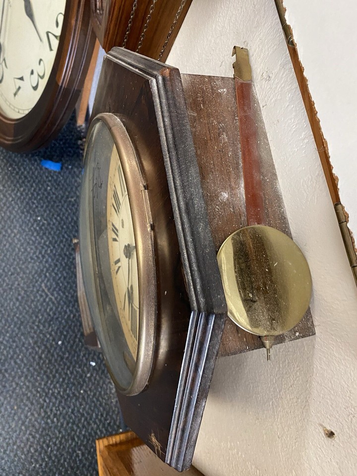 Verichron Wall Clock | eBay