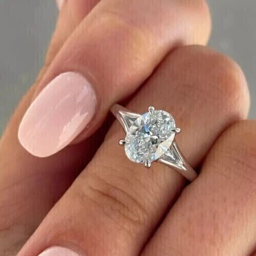 Oval Cut 9x7 mm Moissanite Split Shank Engagement Ring 14k White Gold ...