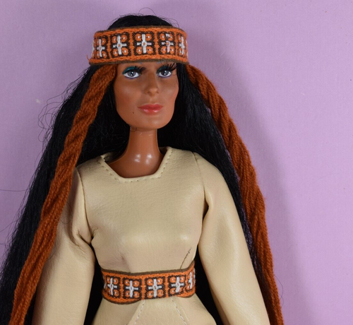 Cher Doll Mego 1975 Cherokee Indian Dress, Boots, Headband TW- Hong ...