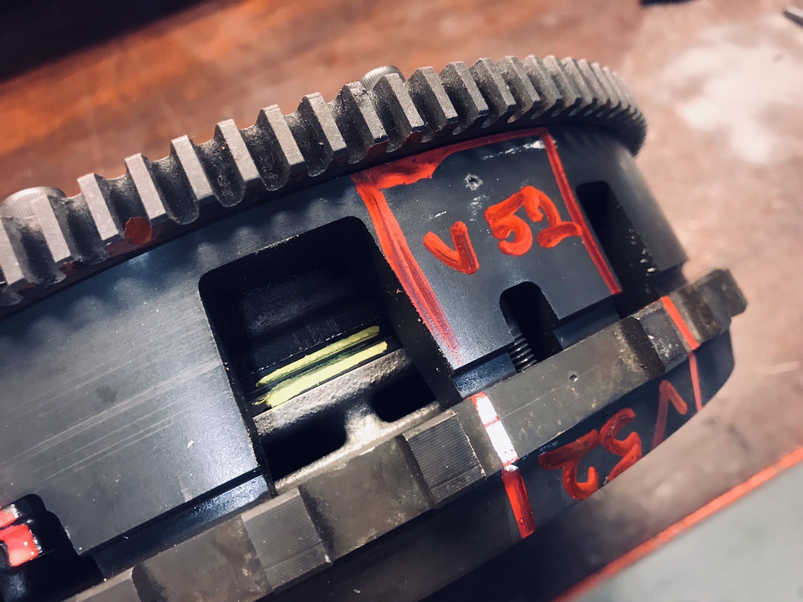 Lamborghini Gallardo 03/08 clutch relining service with PEGA FX4C-S ...