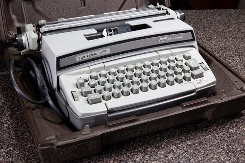 197X Smith-Corona Coronet Super 12 Portable Electric Typewriter for ...