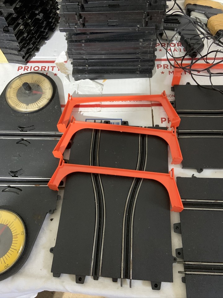 Vintage Eldon Hawthorne 1/32 Slot Car Track LOT Of 70 Pieces | eBay