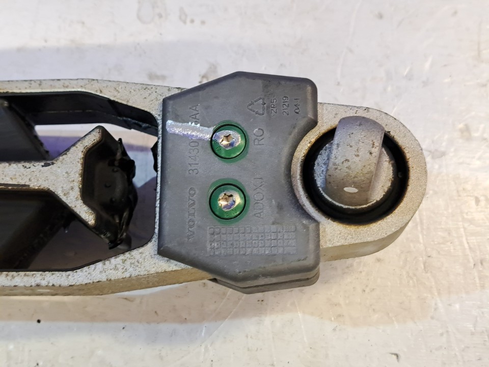 VOLVO XC90 II Motorhalter rechts 31430195 2.0 Benzin 235kw 2019 ...