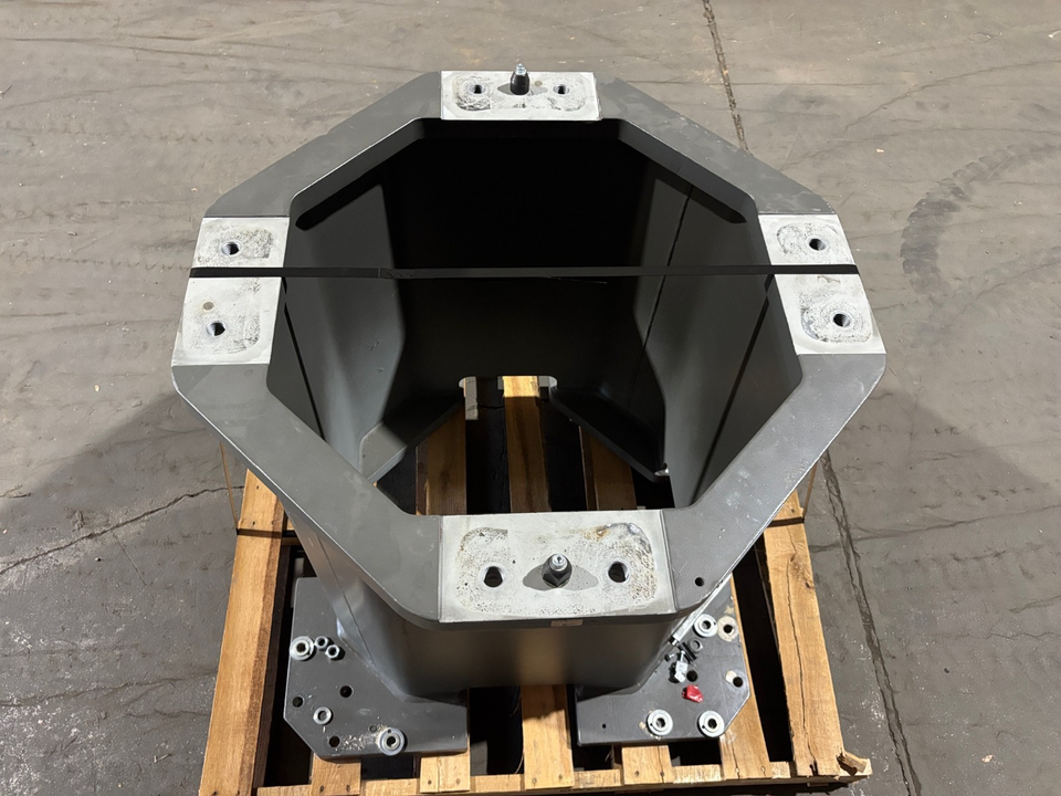 Kuka Robot Pedestal Base, H800, 32" Riser, KR 210, KR 120, 754mm | eBay