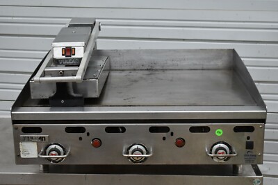 Grills, Griddles & Broilers - Commercial Electric Clamshell