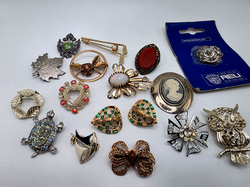 Vtg. Lot Of Brooches, Pins, Some Signed, Rhinestones | eBay