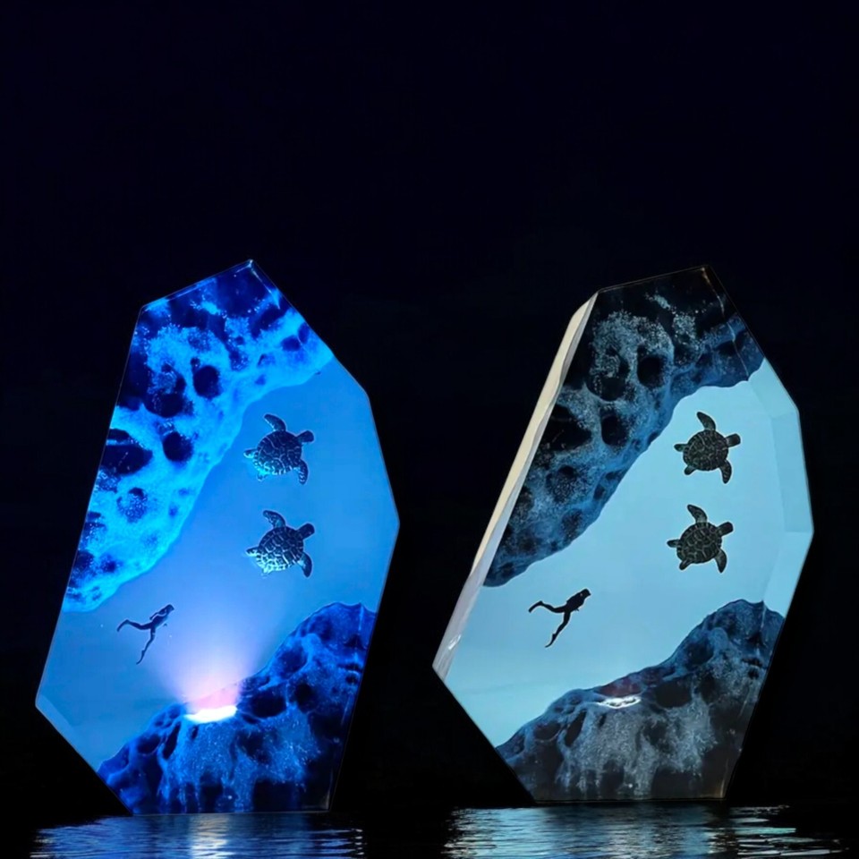 Epoxy Wood Sea Turtle Ocean Lamp Resin Diver Light Decor Light Up ...