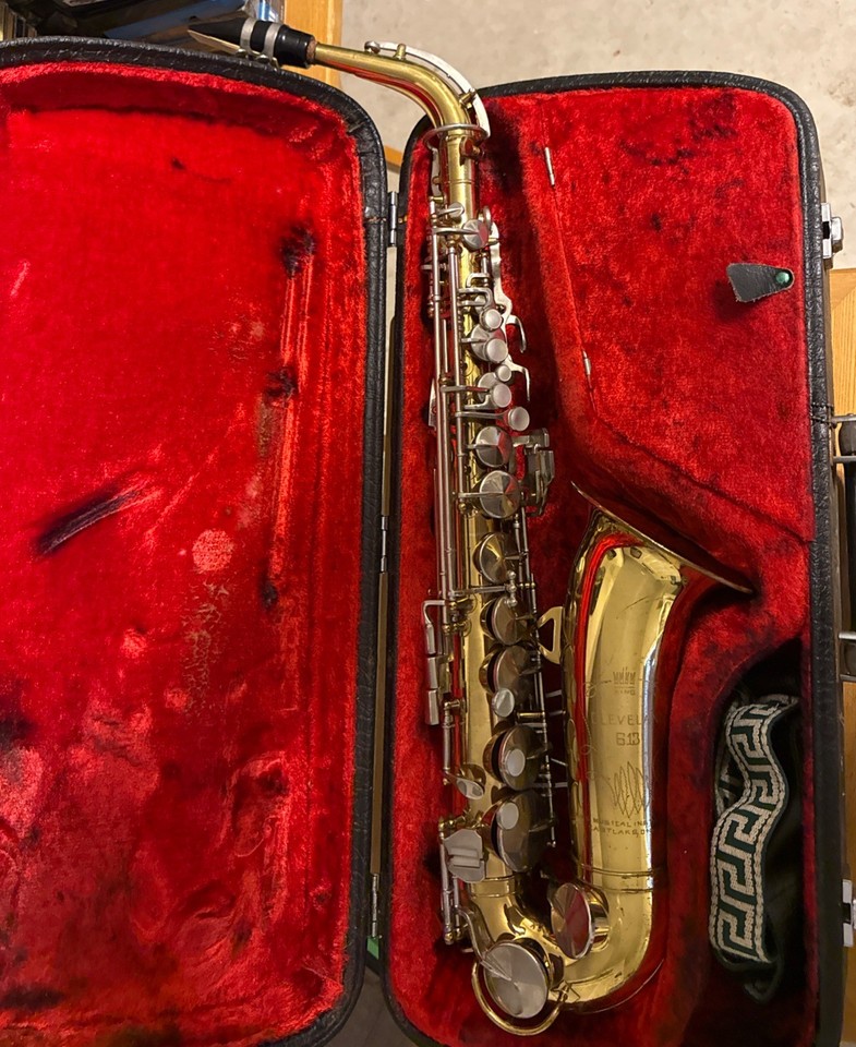 Vintage King Cleveland 613 Alto Saxophone King Musical Instruments Wood ...