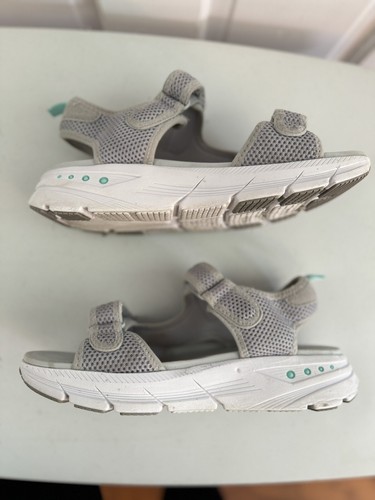 Easy Spirit Maison 2 Emove Walking Sandals Women's Size 9W 195608486704 ...