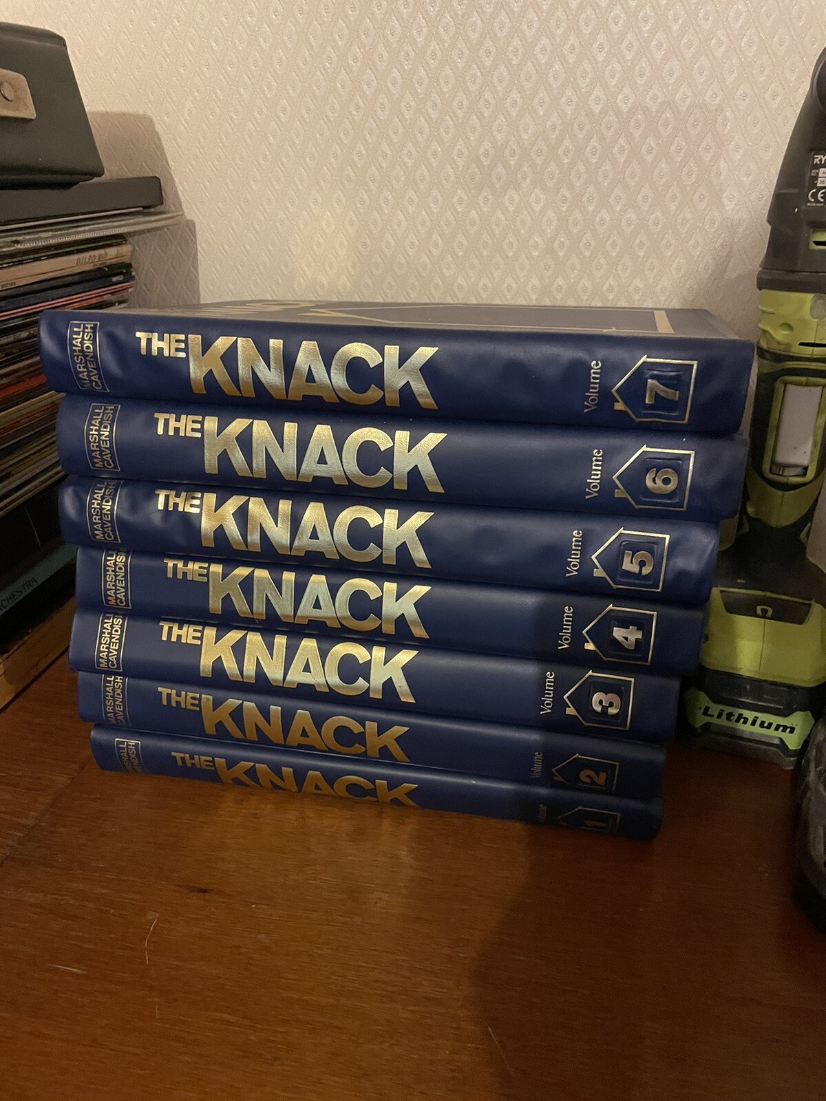 The KNACK DIY Magazine 1 - 7 complete in official released Binders ...
