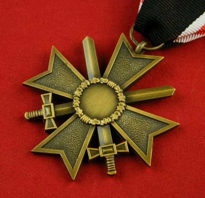 WW1 1939 GERMAN MERIT CROSS WITH SWORDS Award Medal Badge | eBay