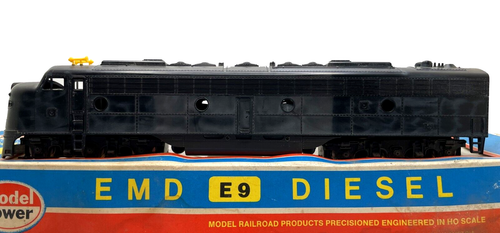 HO MODEL POWER 919D EMD E9 DUMMY LOCOMOTIVE UNDECORATED | eBay