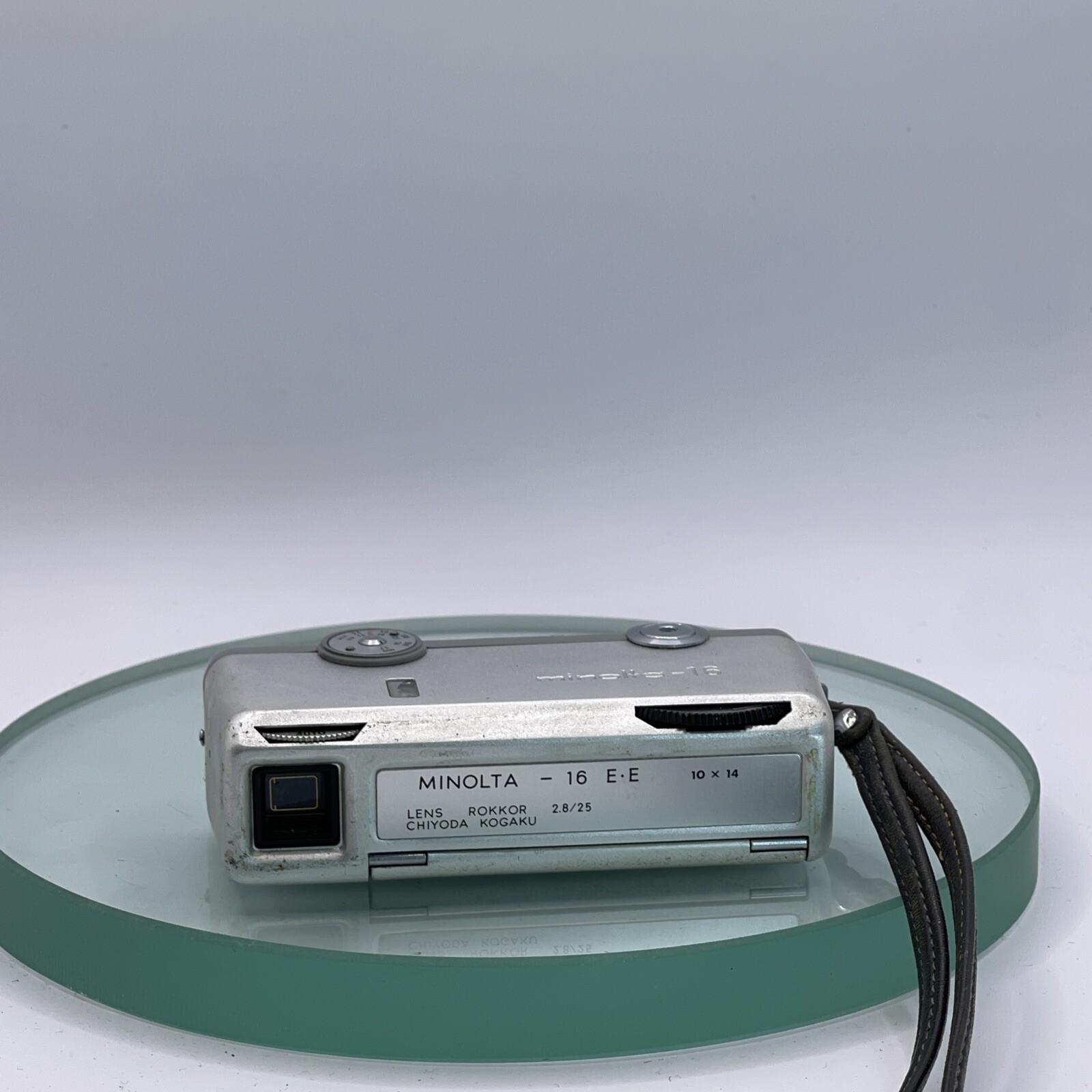 Vintage Minolta-16 EE Sub-Miniature 16mm Film Camera, 1962-1965, FWO ...