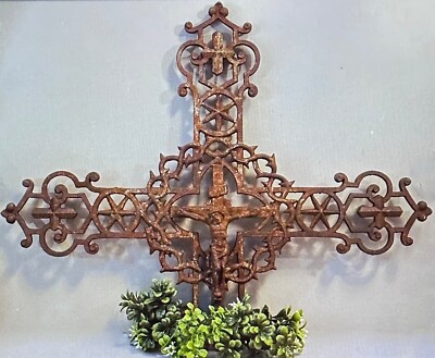 Crucifixes & Crosses - Antique French Religious