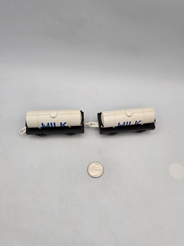 Trackmaster Thomas & Friends Train Tank Engine - Milk Tanker Car Lot x2 ...