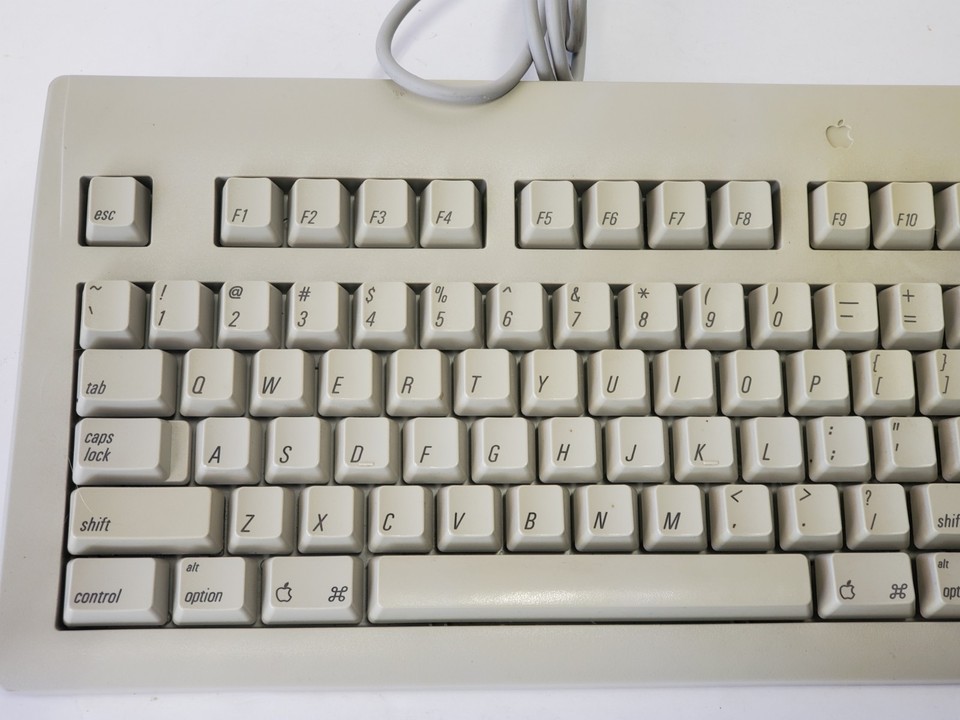 Apple Power Macintosh 6500/250 with Zip drive, Keyboard, 1997 | eBay