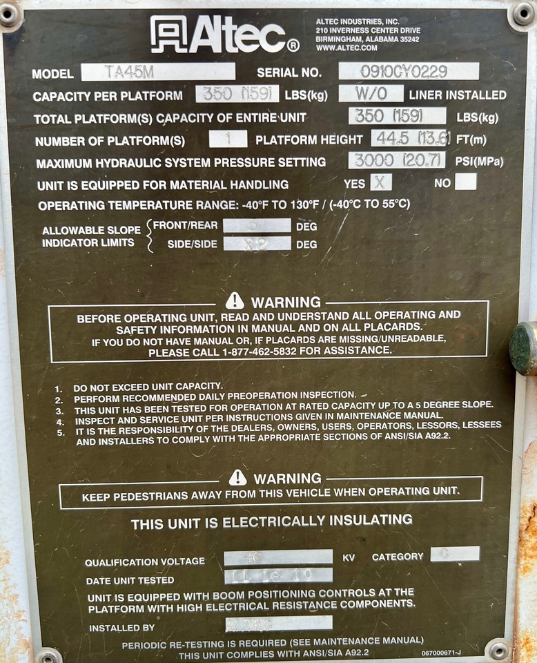 2010 Ford F750 Altec TA45M 50' Material Handle Bucket Boom Truck ...