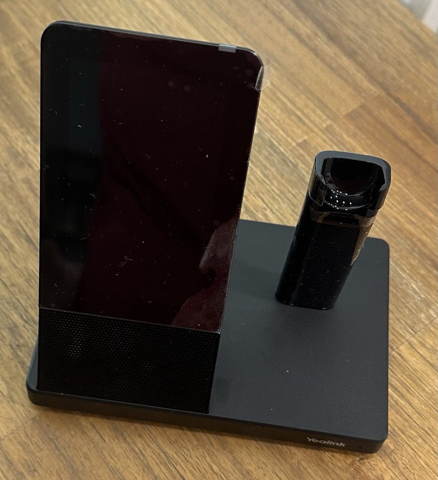 Yealink WH67 UC DECT Wireless Charging Workstation Base ONLY (WHB670 ...