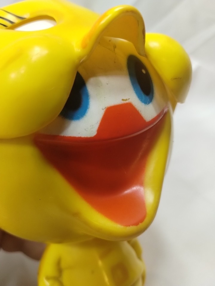 VTG 1976 Mattel Tweety Bird Talking Pull String Toy - String is missing ...