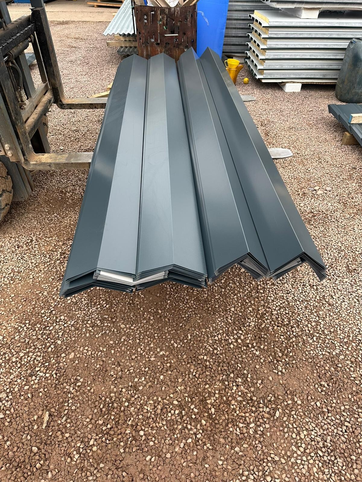 new polyester coated anthracite grey tile effect roofing sheets 12ft x ...