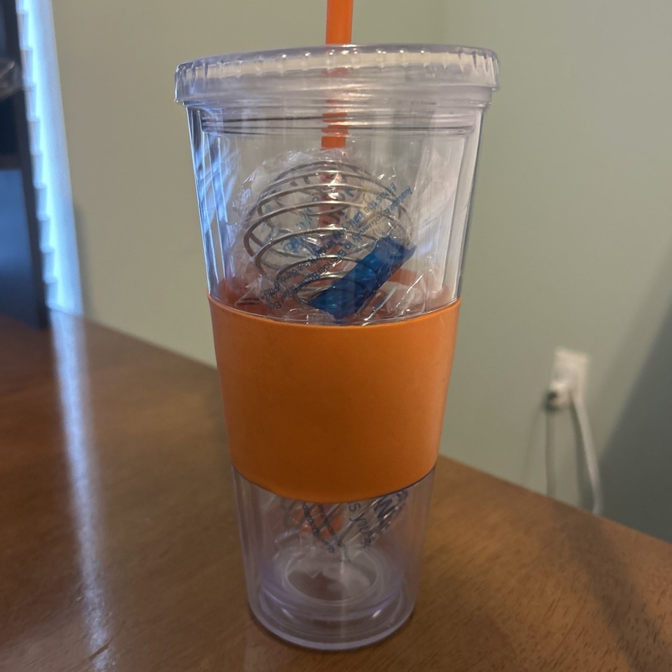 Dunkin Donuts Cold Beverage Sipper 24oz TRAVEL MUG Cup Logo 2013 With ...