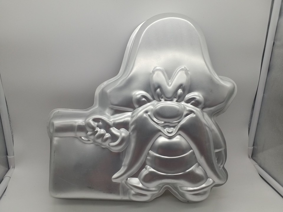 Yosemite Sam Wilton Cake Baking Pan Warner Bros Looney Tunes Vintage ...