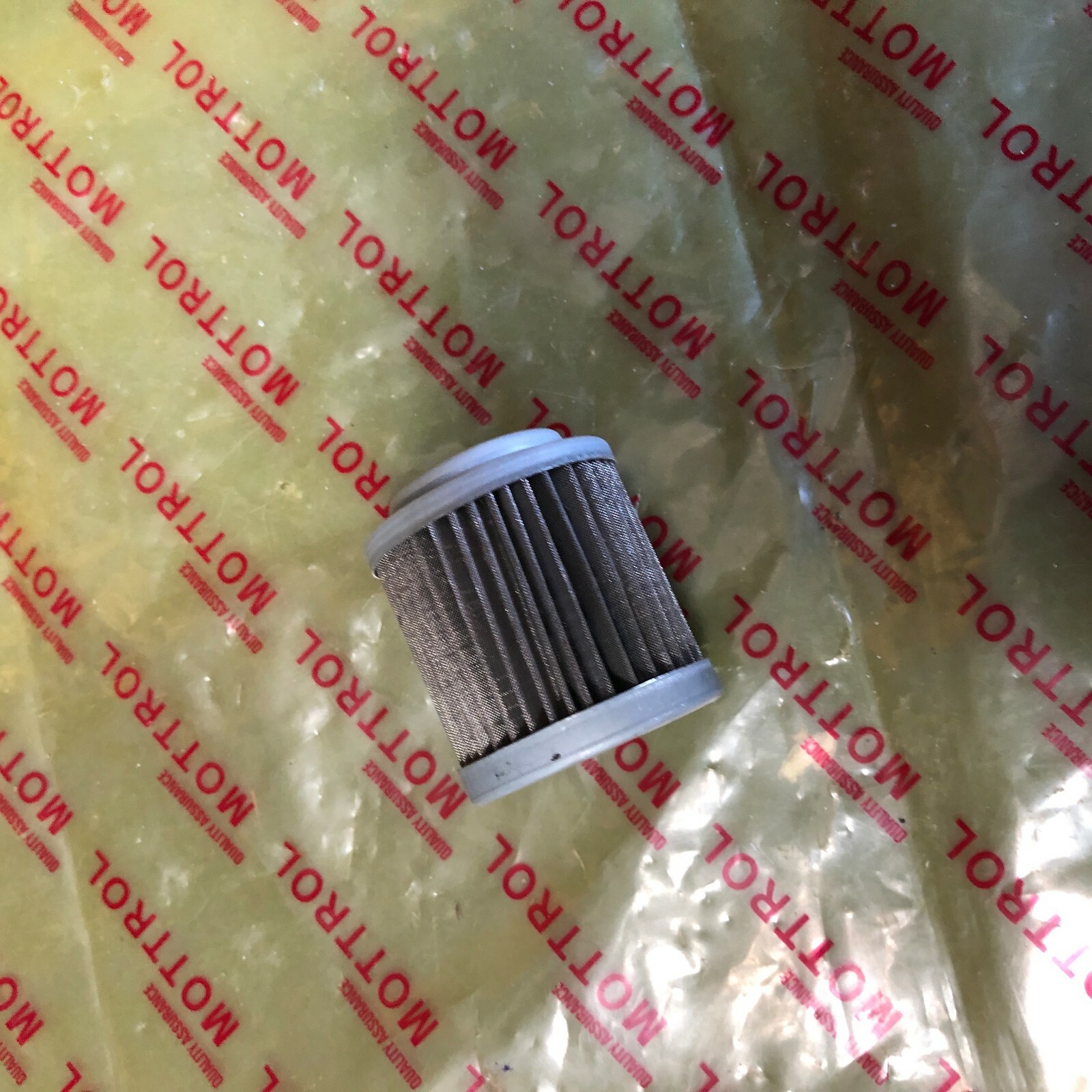 YN50V00016F1 PILOT VALVE OIL FILTER FITS SK200-6 SK200-8 SK230-6 SK200 ...