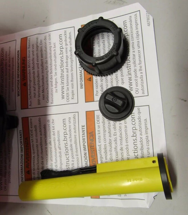 Sea-Doo Canam OEM LinQ Fuel Caddy - 5 Gallons, 715007822 | eBay