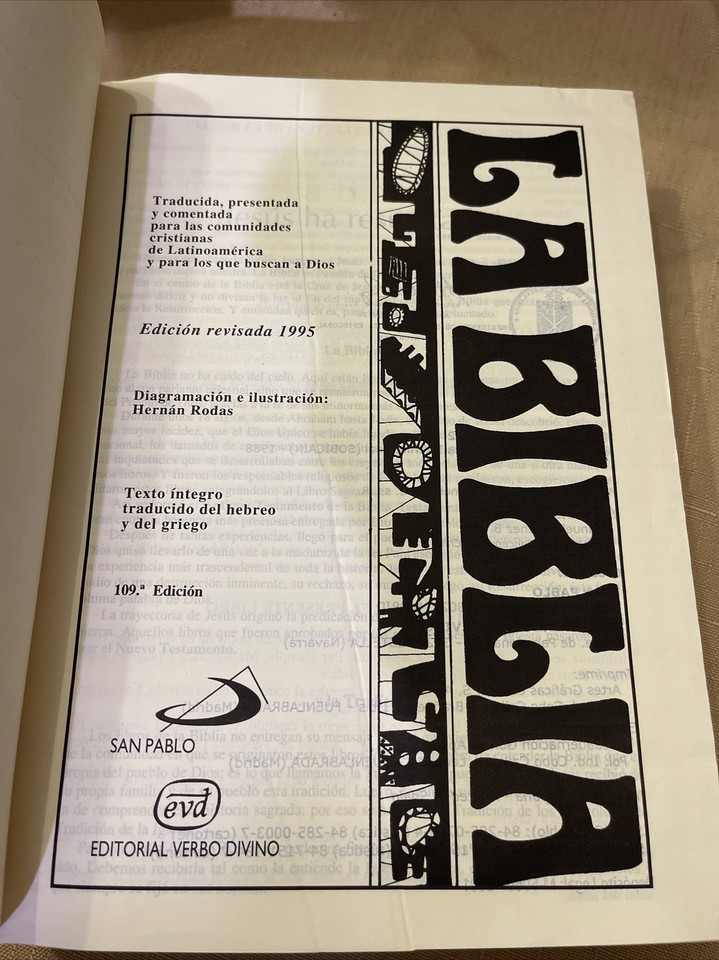 LA BIBLIA Latinoamérica Edicion Pastoral • San Pablo Spanish 109th ...