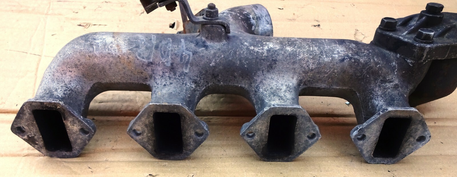 INTAKE MANIFOLD MITSUBISHI FUSO CANTER J44 JEEP ENGINE 4DR5 2,7cc 8 V ...