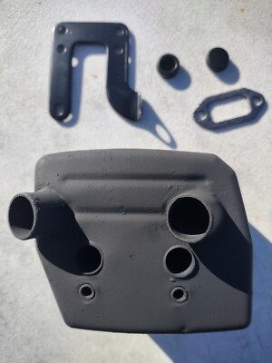 Dual port muffler for Husqvarna 268 268XP 272XP late 61 Jonsered 630 ...