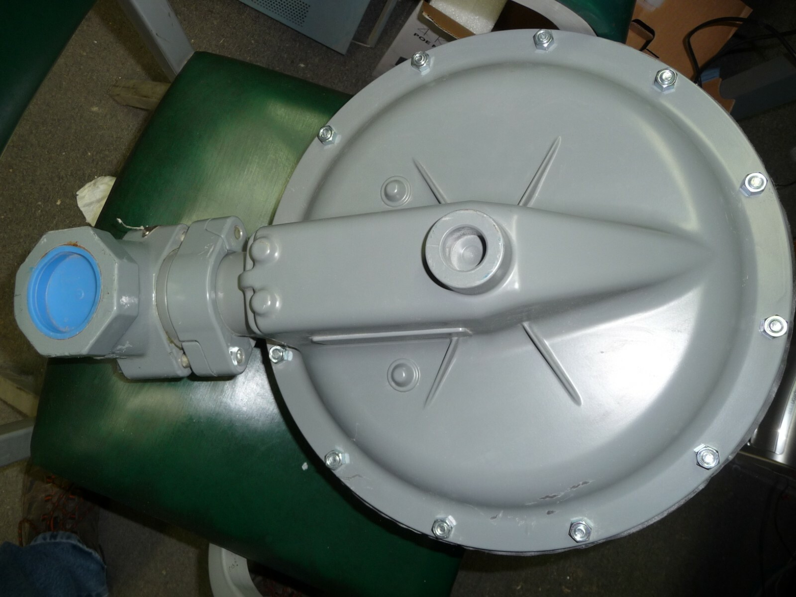 FISHER LOC 105 GAS REGULATOR VALVE, Type Y611A-10, Port Size 1 3/16" | eBay