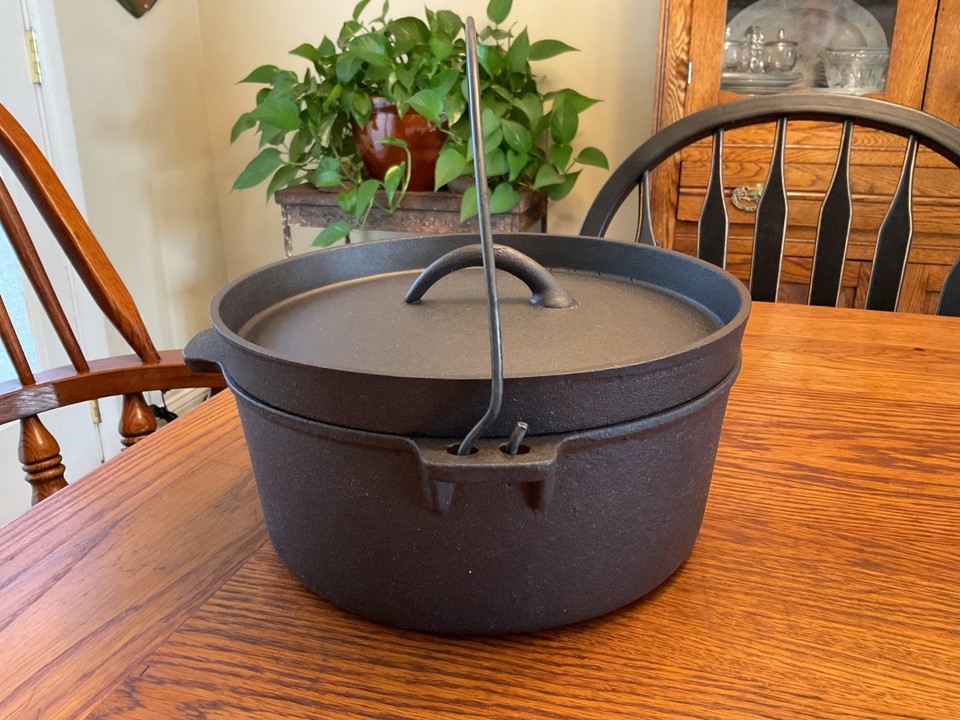 BSR Birmingham Stove and Range Cast Iron Dutch Oven w/Upturned Rim Lid ...