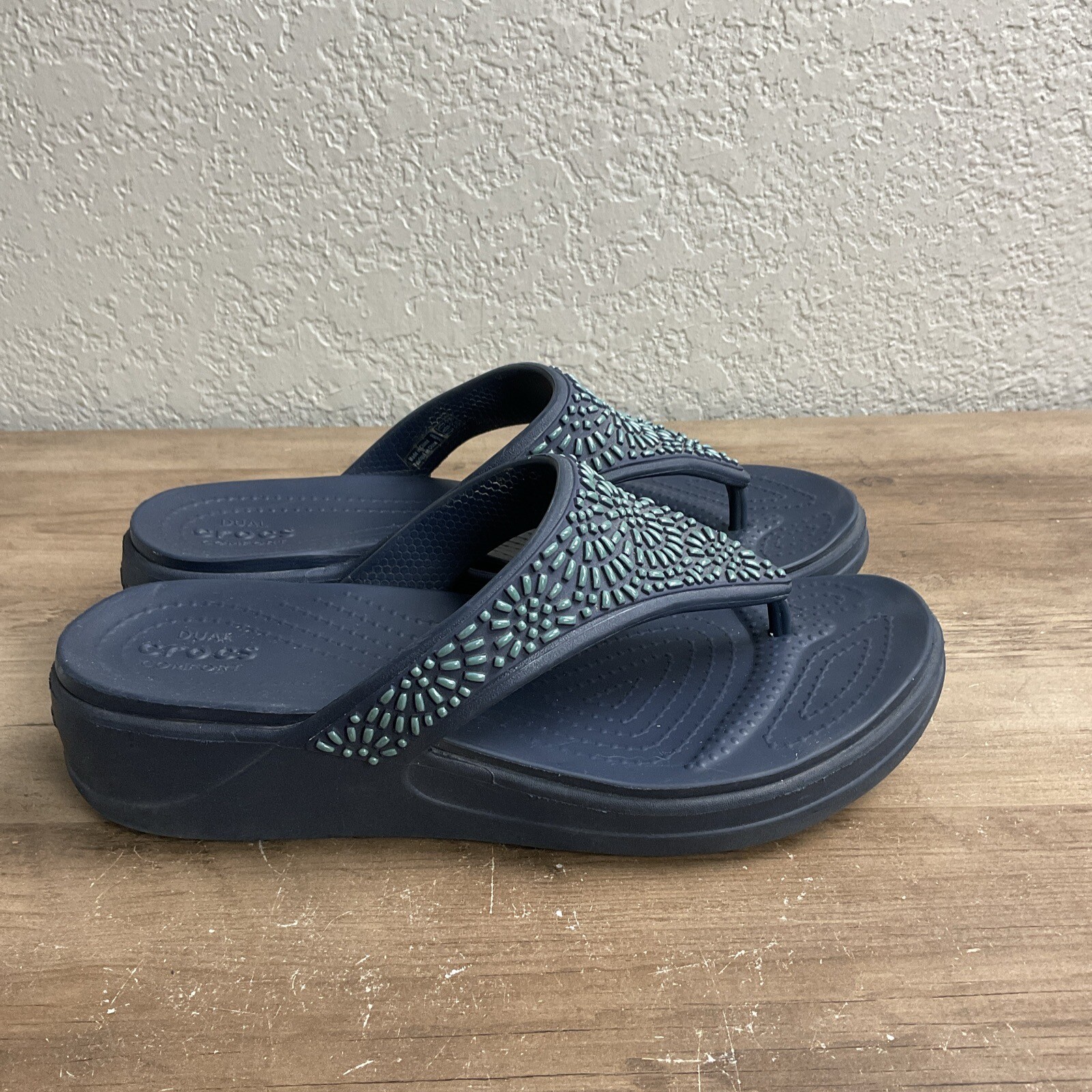 Crocs Monterey Diamante Blue Flip Flops Womens Size 7 - Gem