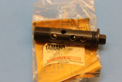 NOS YAMAHA FZ750 FJ1100 FJ1200 BY-PASS VALVE ASSEMBLY PART# 36Y-13340 ...