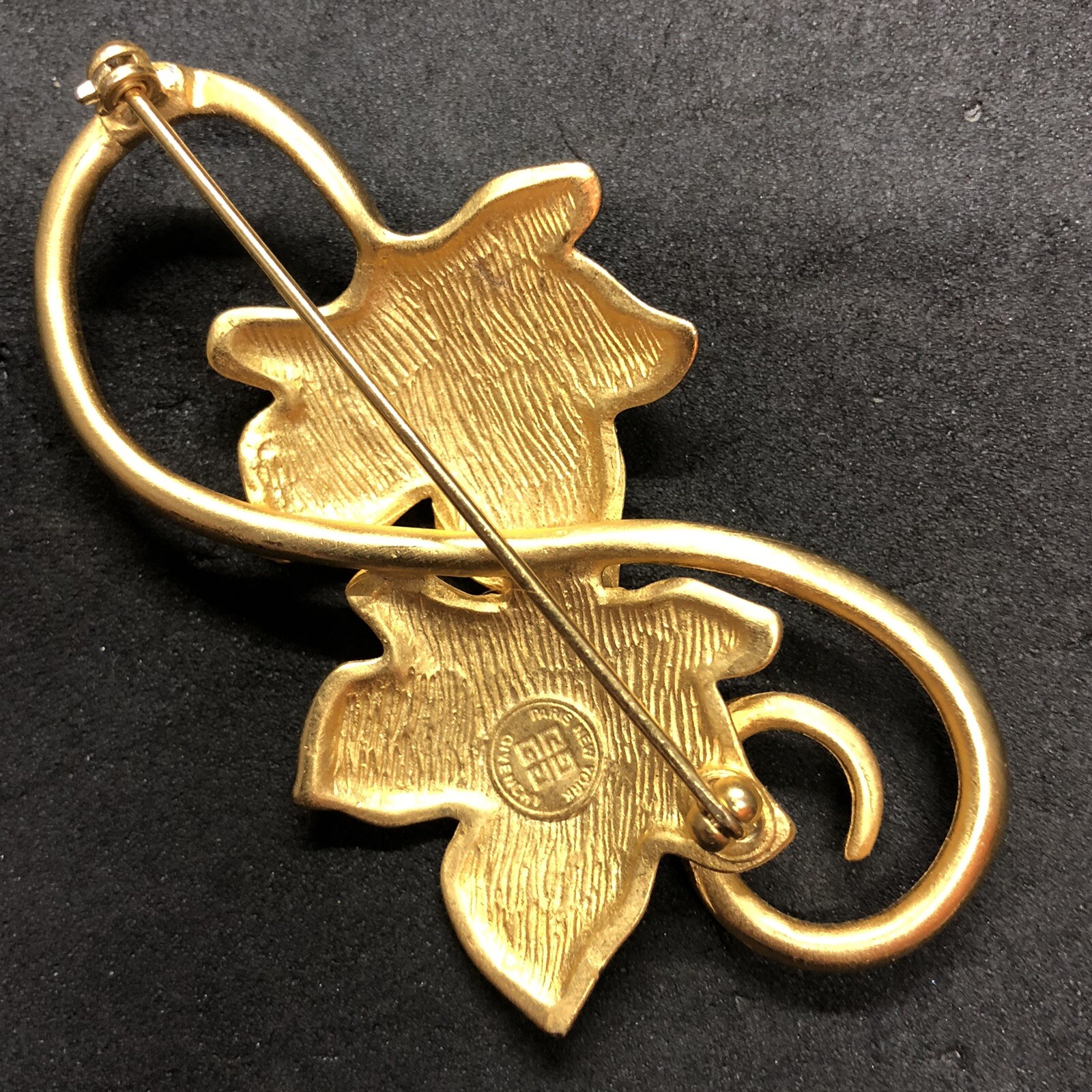 Signed GIVENCHY Vintage Modernist Leaves Brooch Matte… - Gem