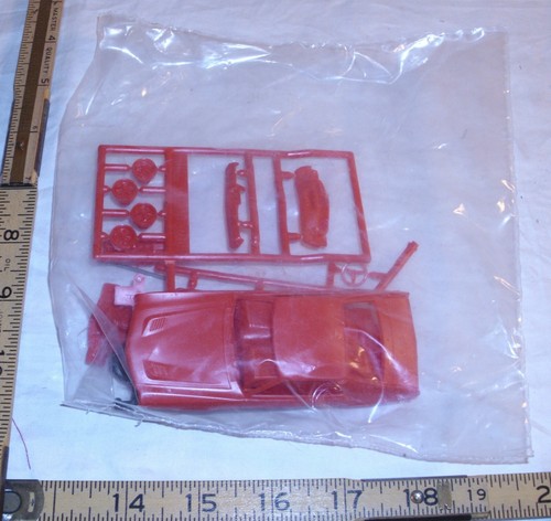 AMT AMC JAVELIN MODEL KIT BAGGED 1:64 IN ORANGE | eBay