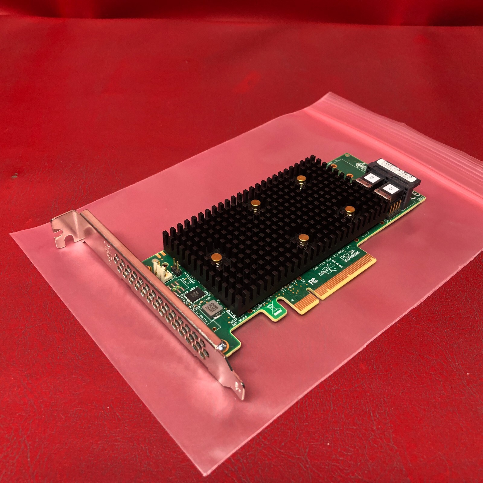 Broadcom MegaRAID 9440-8i 8-Port 12Gbps SAS RAID Controller - 03-50008 ...