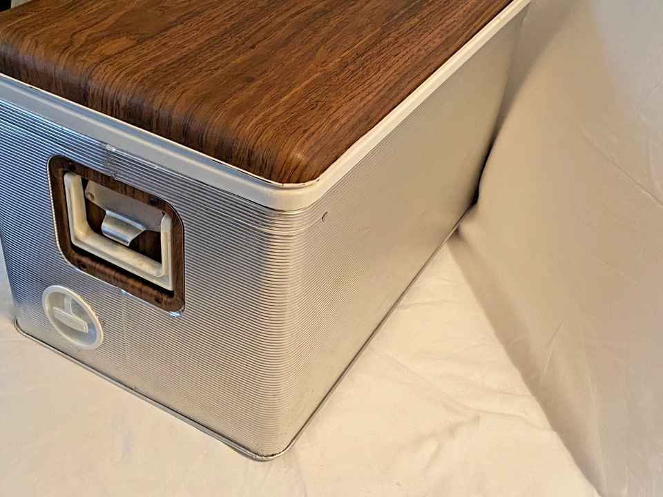Vintage Aluminum POLORON THERMASTER Ice Cooler Chest 40 Qt woodgrain ...