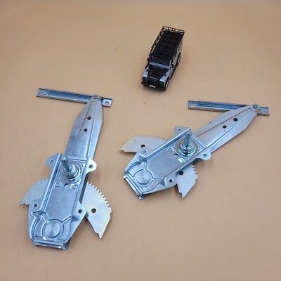 LAND ROVER DEFENDER 2007-2016 RH and LH HAND REAR DOOR MANUAL WINDOW ...