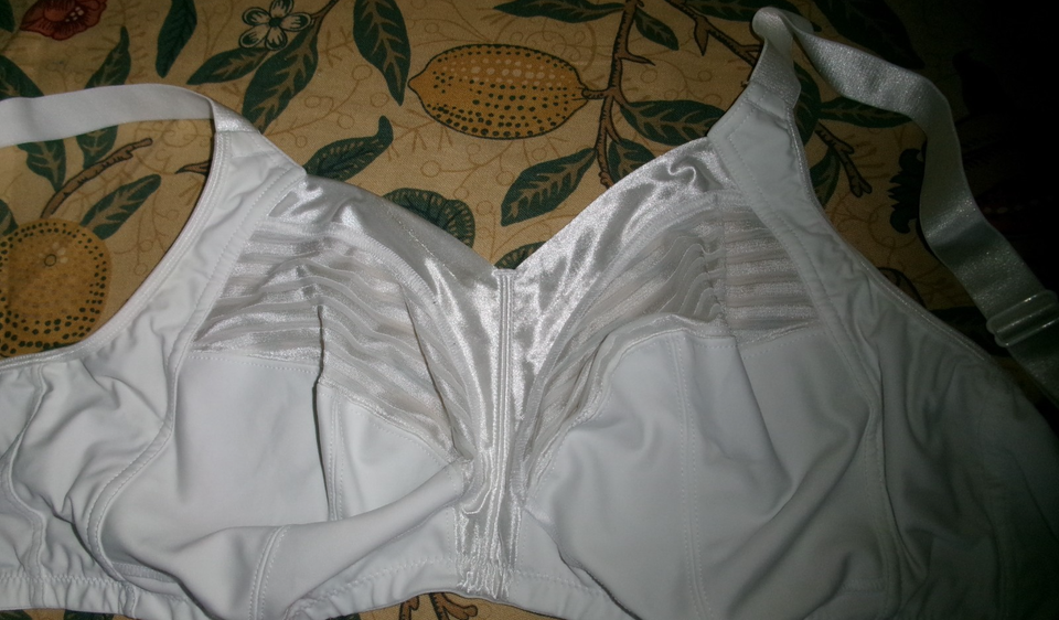 NEW M&S TOTAL SUPPORT FULL CUP WHITE LINED BRA,UNPADDED,NO WIRE,COTTON ...