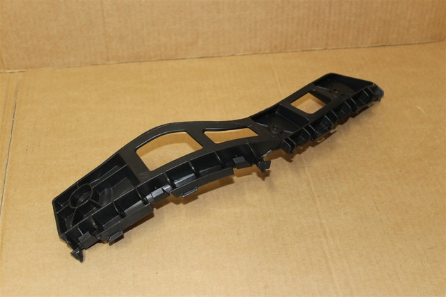 NEW GENUINE VW POLO NEAR SIDE REAR BUMPER SUPPORT BRACKET 6R6807393A (g ...