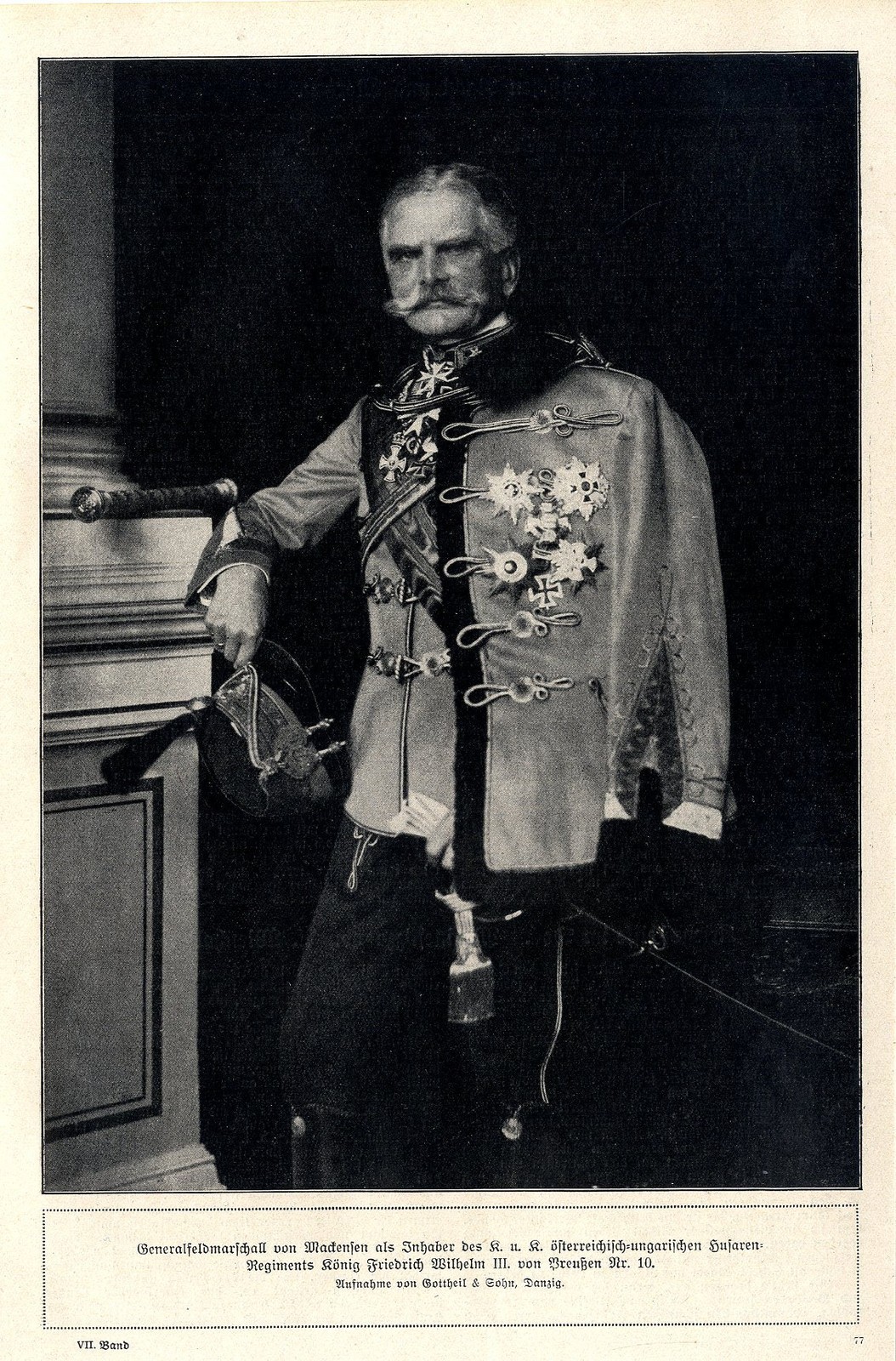 Generalfeldmarschall von Mackensen in Uniform des kuk.Husaren-Regiments ...