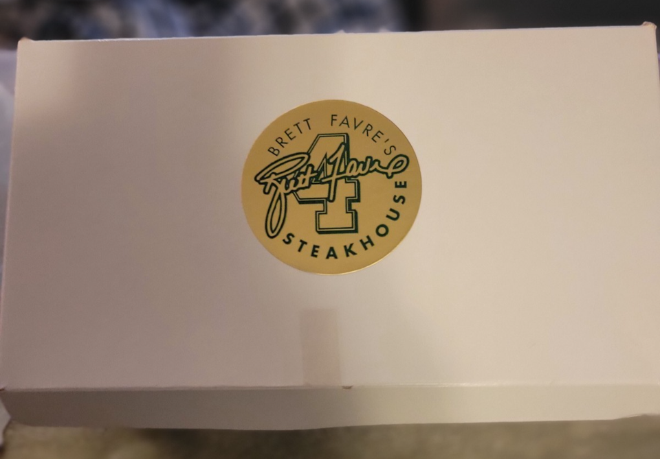 Brett Favre’s Steakhouse Souvenir Glass - Packers TD Record Milestone 9 ...