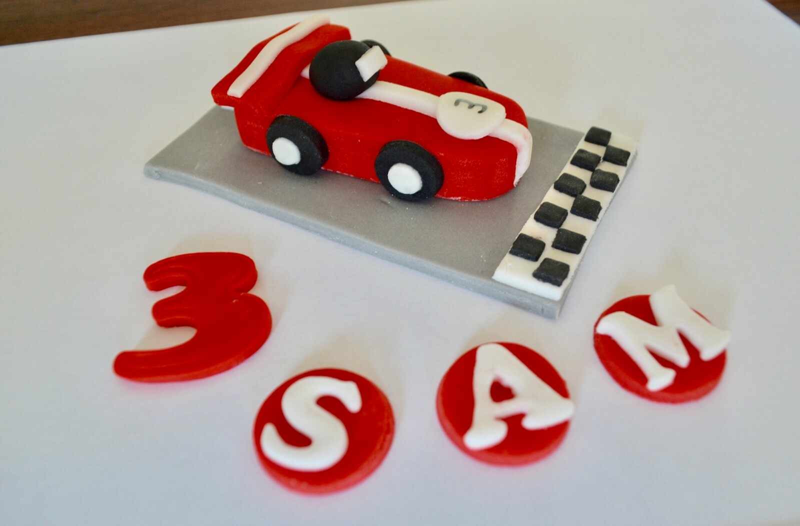 RACING CAR Formula 1 F1 Track Cake Toppers Personalised Edible Icing ...