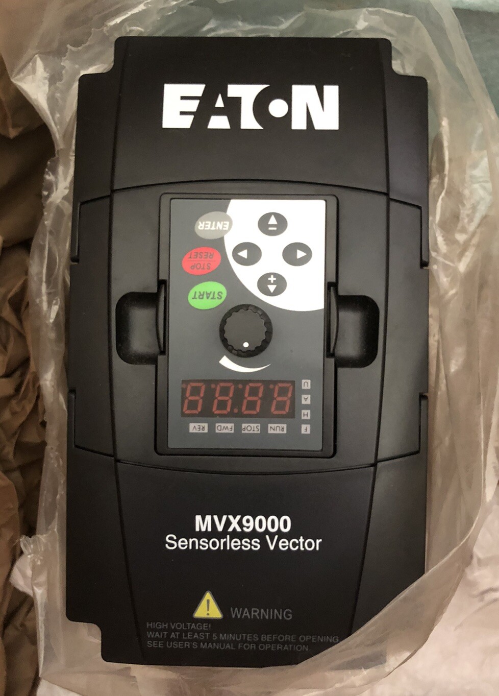 Eaton MVX007A0-4 3 Phase 13A 480VAC 7.5HP Sensorless Vector AF Drive ...