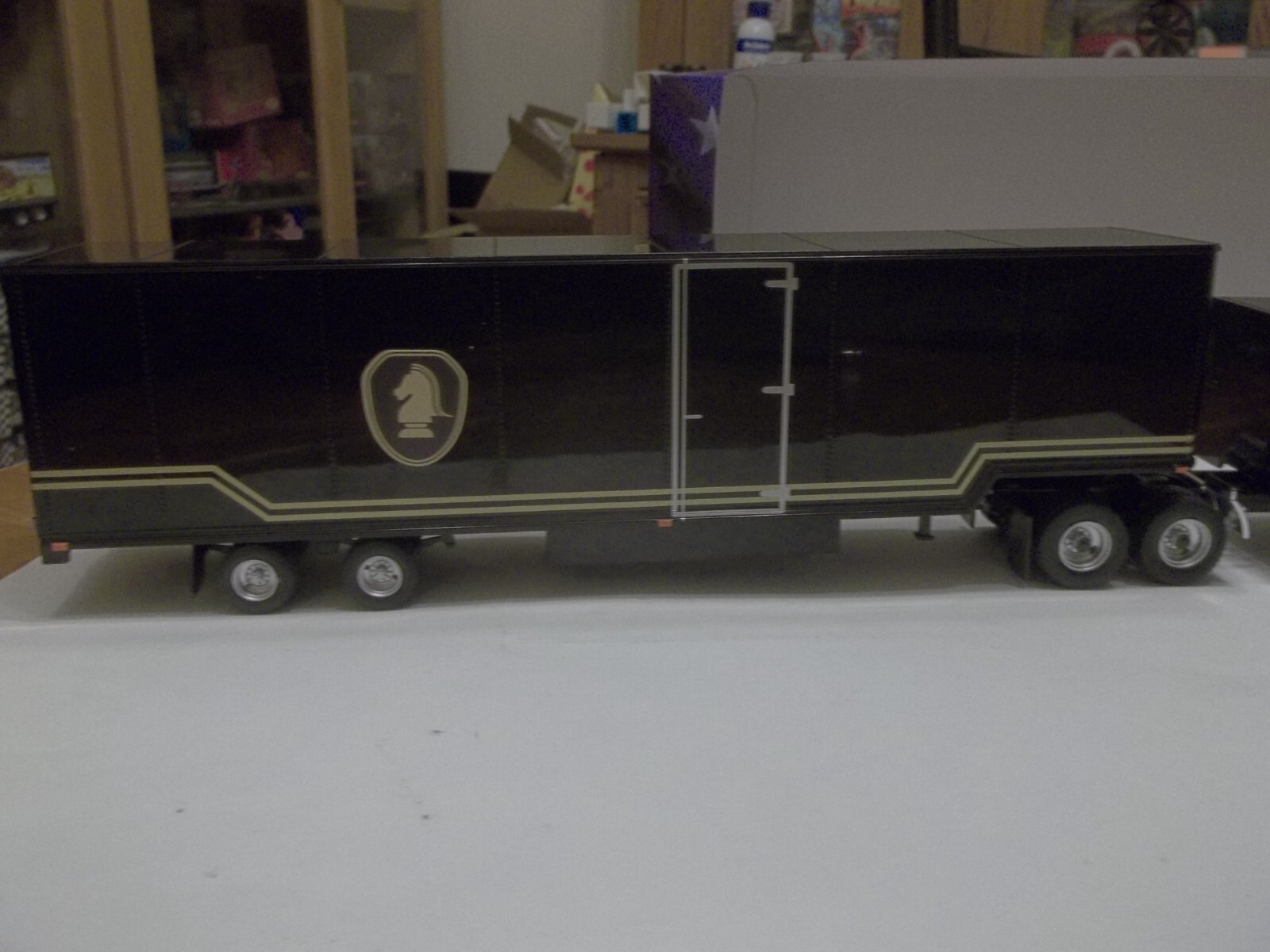 IXO ALTAYA - GMC General - Knight Rider Truck - 1/43 Scale - with ...