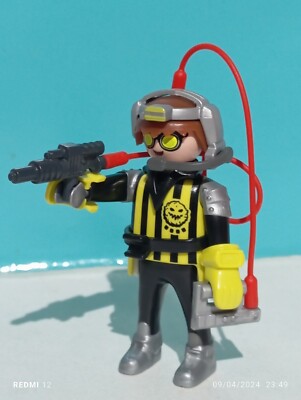 PLAYMOBIL SPACE WARRIOR FIGURE REF 72420 ALIENS ALIEN FUTURE | eBay