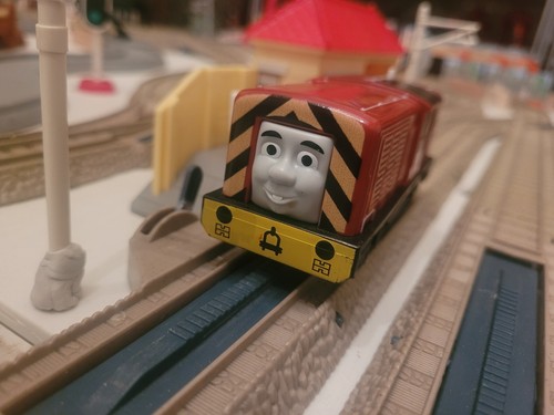 Thomas Track Trackmaster Salty 2011 Mattel (CUSTOM SIDERODS) | eBay