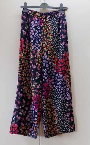 Stylish Multi-coloured Floral on Navy Print Relax Pants - Size 8 | eBay